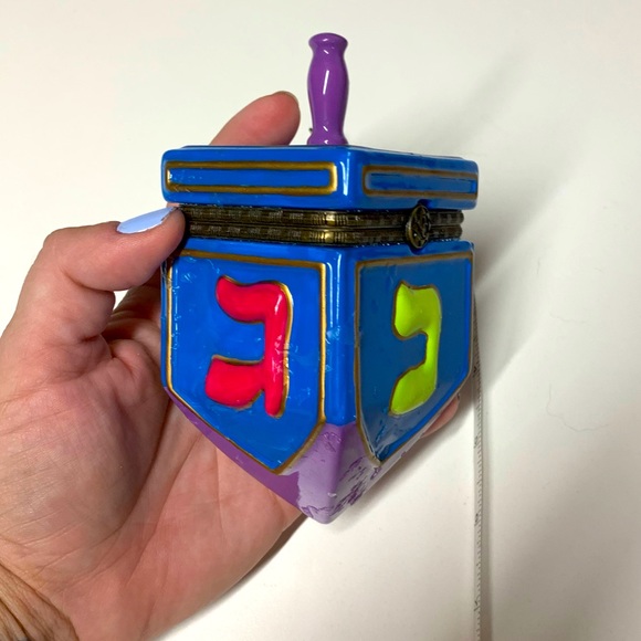 unbranded | Holiday | Vintage Dreidel Ceramic Hinged Trinket Box With ...